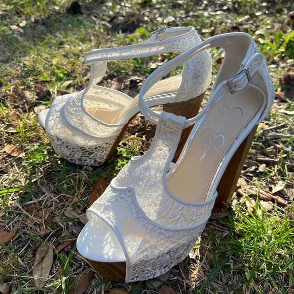 Jessica Simpson | Shoes | Jessica Simpson White Lace Platform Sandal ...